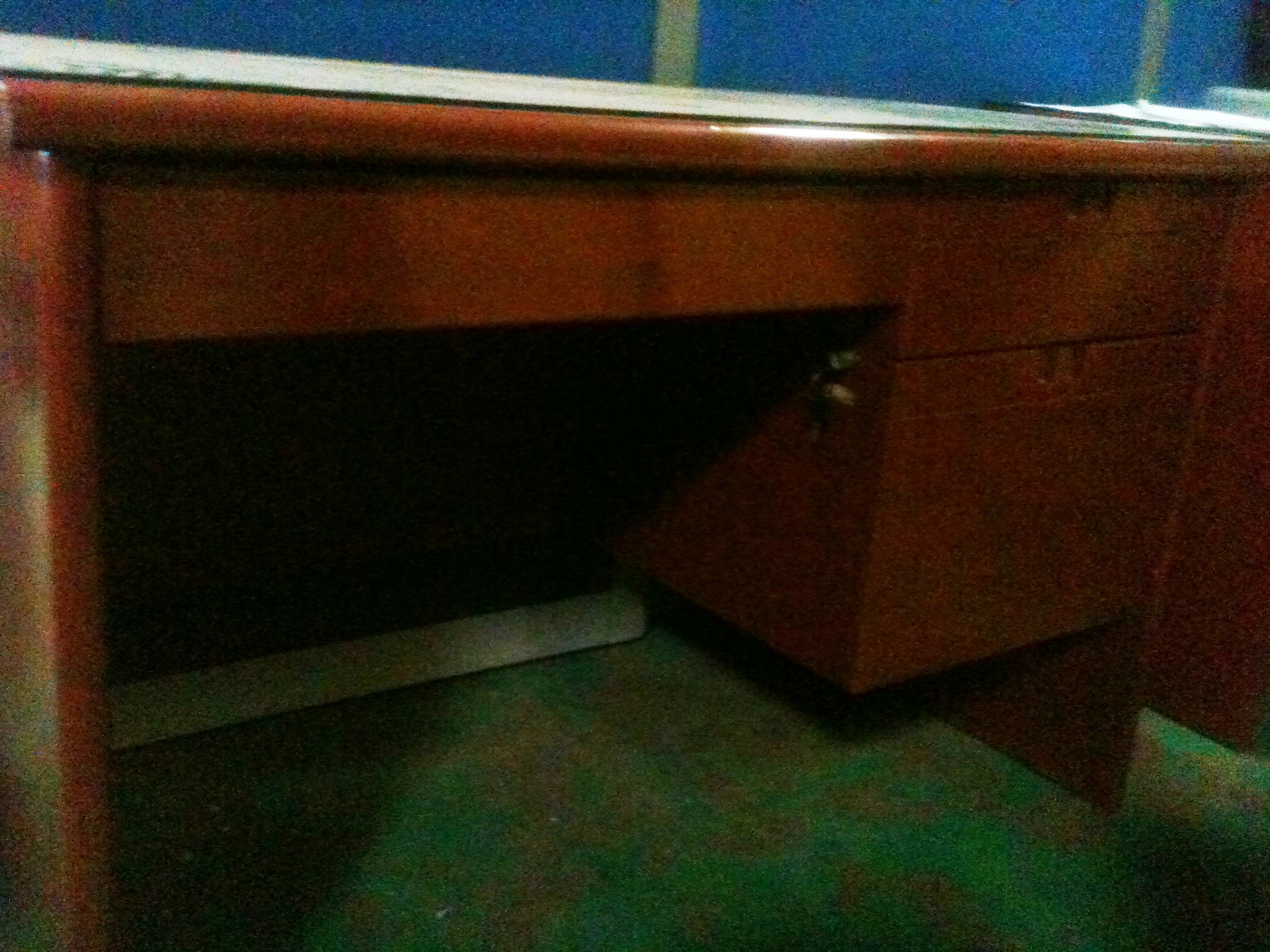 Office table | Used Office Furniture Philippines